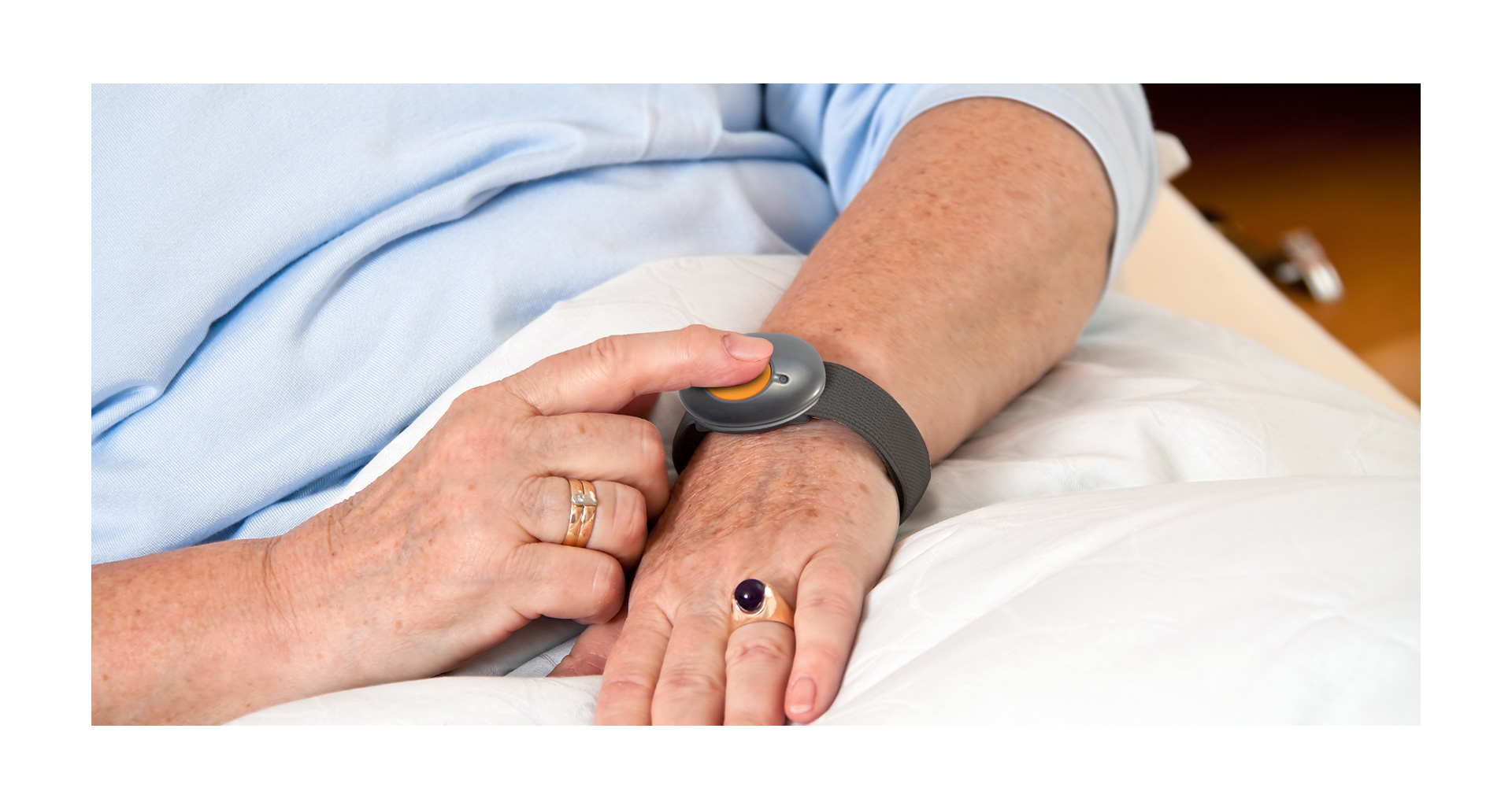 eldery_bg | Maxwell Security System