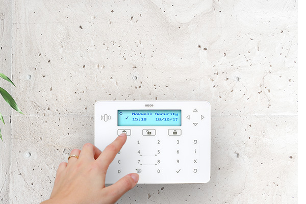 mobile_01 | Maxwell Security System